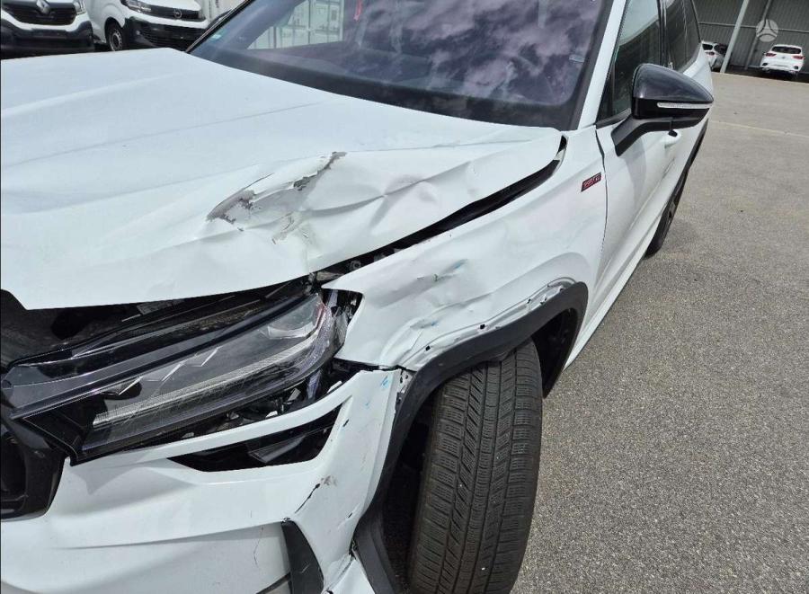 Balts Skoda Kodiaq 2025 Klaipėda, ar dzinēja tilpumu 1.97 L un nobraukumu 11 tūkst. km par 15800 €, foto 13 vietnē AUTOMOTO.COM.LV