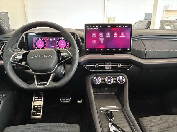 White Skoda Kodiaq 2025 in Alytus, with an engine capacity of 1.50 L and mileage of 0 thousand km for 42900 €, photo 9 on AUTOMOTO.COM.LV