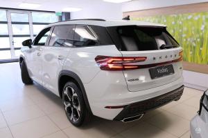 Balts Skoda Kodiaq 2026 Viļņa, ar dzinēja tilpumu 1.98 L un nobraukumu 15 tūkst. km par 50900 €, foto 5 vietnē AUTOMOTO.COM.LV