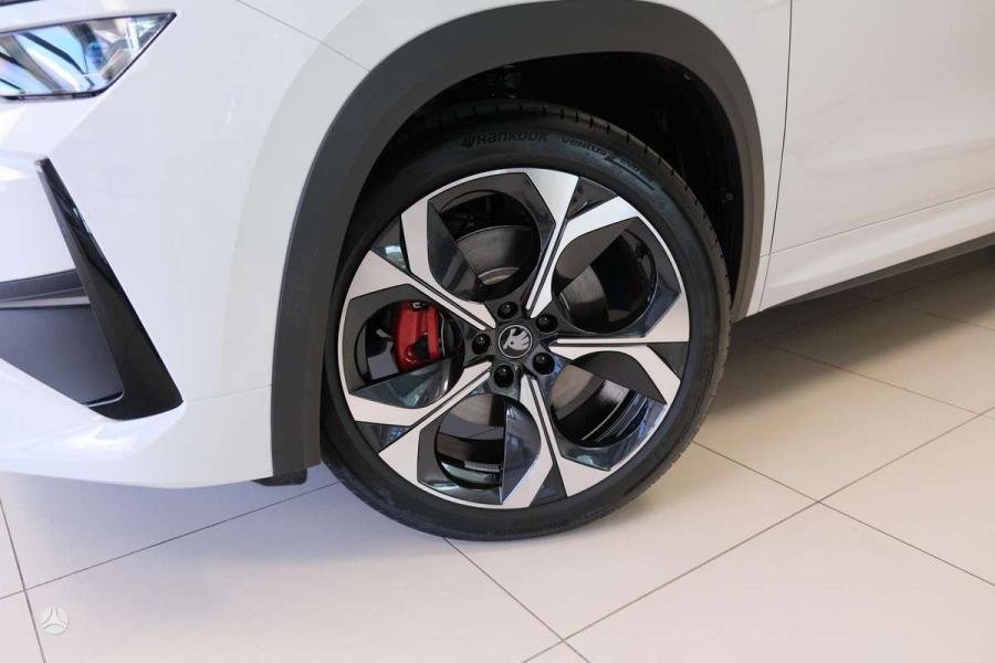 Balts Skoda Kodiaq 2026 Viļņa, ar dzinēja tilpumu 1.98 L un nobraukumu 15 tūkst. km par 50900 €, foto 40 vietnē AUTOMOTO.COM.LV