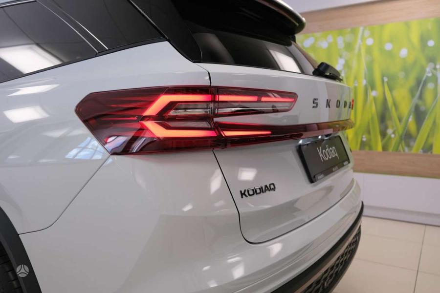 Balts Skoda Kodiaq 2026 Viļņa, ar dzinēja tilpumu 1.98 L un nobraukumu 15 tūkst. km par 50900 €, foto 42 vietnē AUTOMOTO.COM.LV