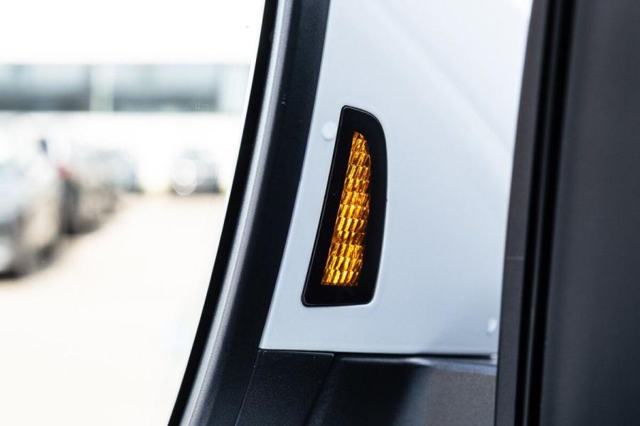 White Skoda Kodiaq 2023 in Riga, with an engine capacity of 2.00 L and mileage of 146 thousand km for 29500 €, photo 19 on AUTOMOTO.COM.LV