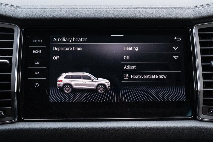 White Skoda Kodiaq 2023 in Riga, with an engine capacity of 2.00 L and mileage of 146 thousand km for 29500 €, photo 26 on AUTOMOTO.COM.LV