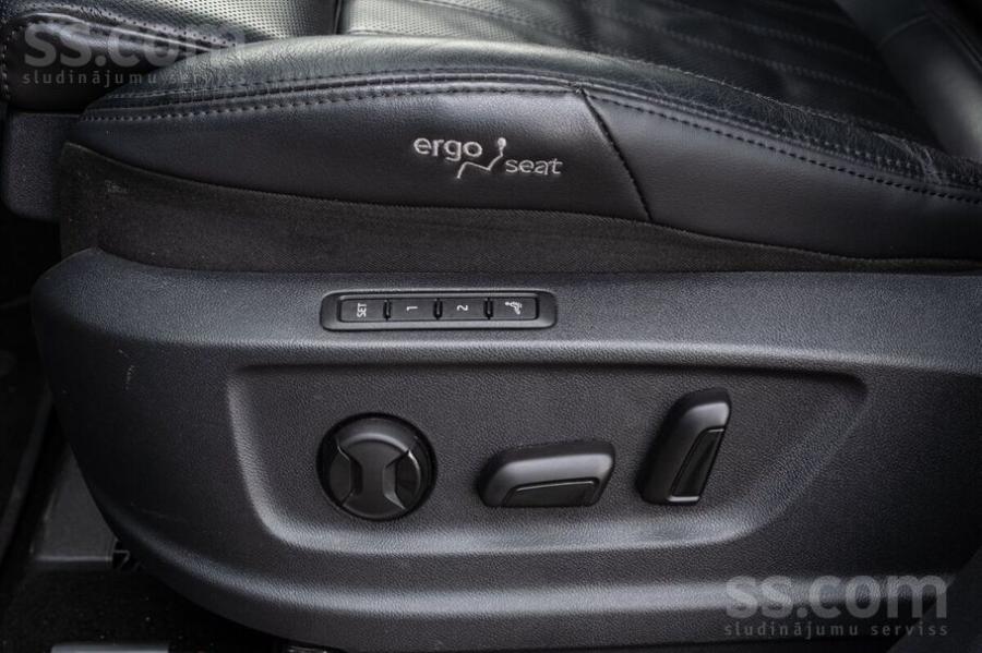 Белый Шкода Kodiaq 2023 в Рига, объемом двигателя 2.00 л и пробегом 146 тыс. км за 29500 €, фото 16 на AUTOMOTO.COM.LV