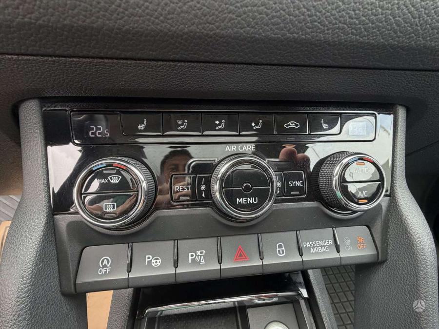 Белый Шкода Kodiaq 2017 в Вильнюс, объемом двигателя 1.97 л и пробегом 179 тыс. км за 16900 €, фото 14 на AUTOMOTO.COM.LV