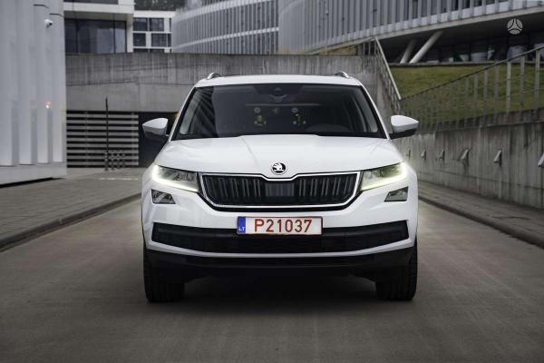 Balts Skoda Kodiaq 2019 Viļņa, ar dzinēja tilpumu 1.50 L un nobraukumu 216 tūkst. km par 18300 €, foto 4 vietnē AUTOMOTO.COM.LV