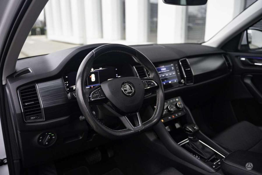 Balts Skoda Kodiaq 2019 Viļņa, ar dzinēja tilpumu 1.50 L un nobraukumu 216 tūkst. km par 16200 €, foto 18 vietnē AUTOMOTO.COM.LV
