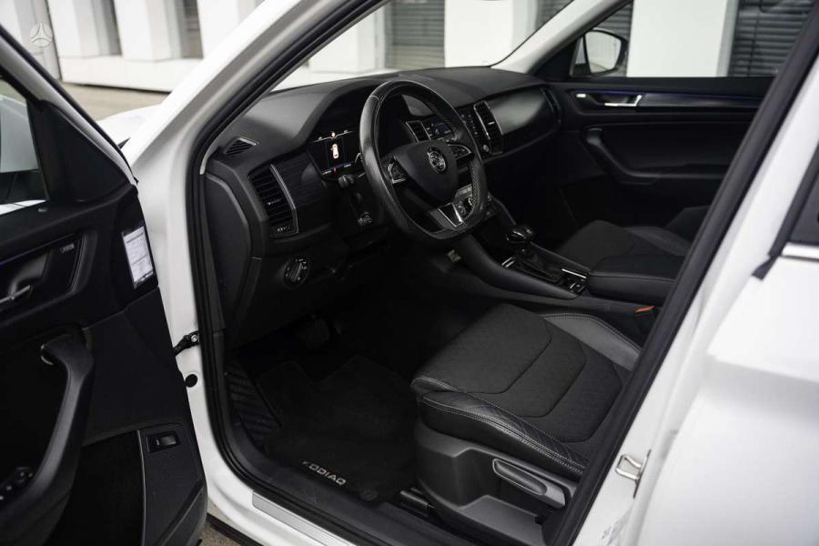 Balts Skoda Kodiaq 2019 Viļņa, ar dzinēja tilpumu 1.50 L un nobraukumu 216 tūkst. km par 16200 €, foto 19 vietnē AUTOMOTO.COM.LV