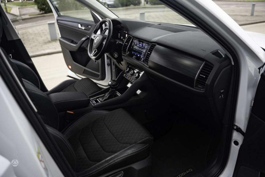Balts Skoda Kodiaq 2019 Viļņa, ar dzinēja tilpumu 1.50 L un nobraukumu 216 tūkst. km par 16200 €, foto 20 vietnē AUTOMOTO.COM.LV