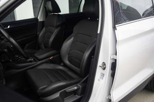 Balts Skoda Kodiaq 2019 Viļņa, ar dzinēja tilpumu 1.50 L un nobraukumu 216 tūkst. km par 16200 €, foto 23 vietnē AUTOMOTO.COM.LV