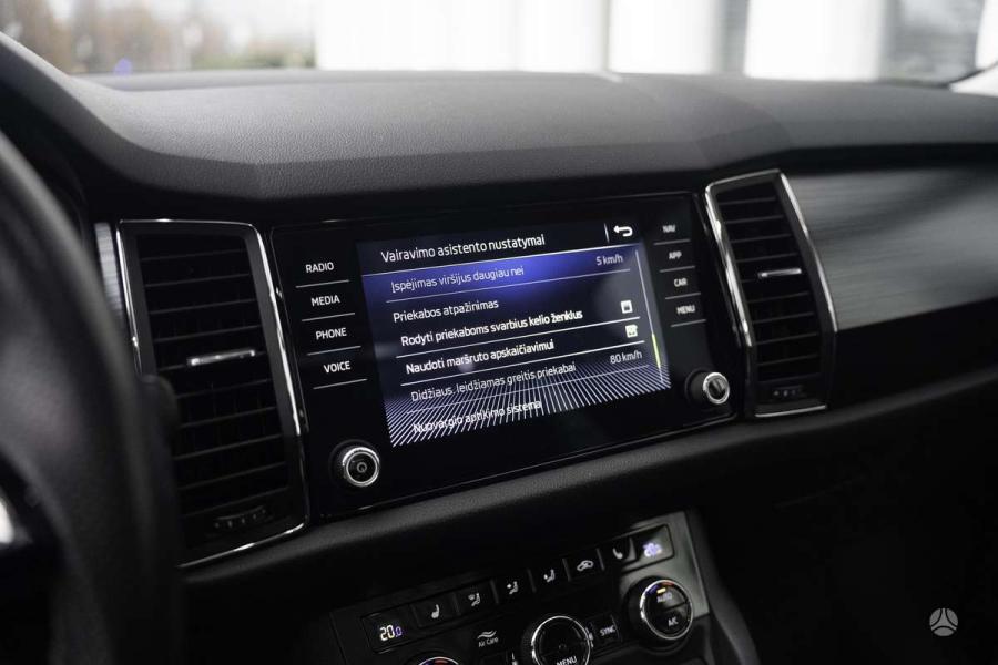 Balts Skoda Kodiaq 2019 Viļņa, ar dzinēja tilpumu 1.50 L un nobraukumu 216 tūkst. km par 16200 €, foto 34 vietnē AUTOMOTO.COM.LV