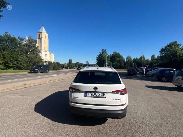 Белый Шкода Kodiaq 2019 в Вильнюс, объемом двигателя 1.97 л и пробегом 219 тыс. км за 16750 €, фото 4 на AUTOMOTO.COM.LV
