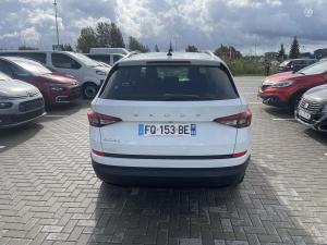 White Skoda Kodiaq 2020 in Taurage, with an engine capacity of 2.00 L and mileage of 245 thousand km for 14500 €, photo 8 on AUTOMOTO.COM.LV