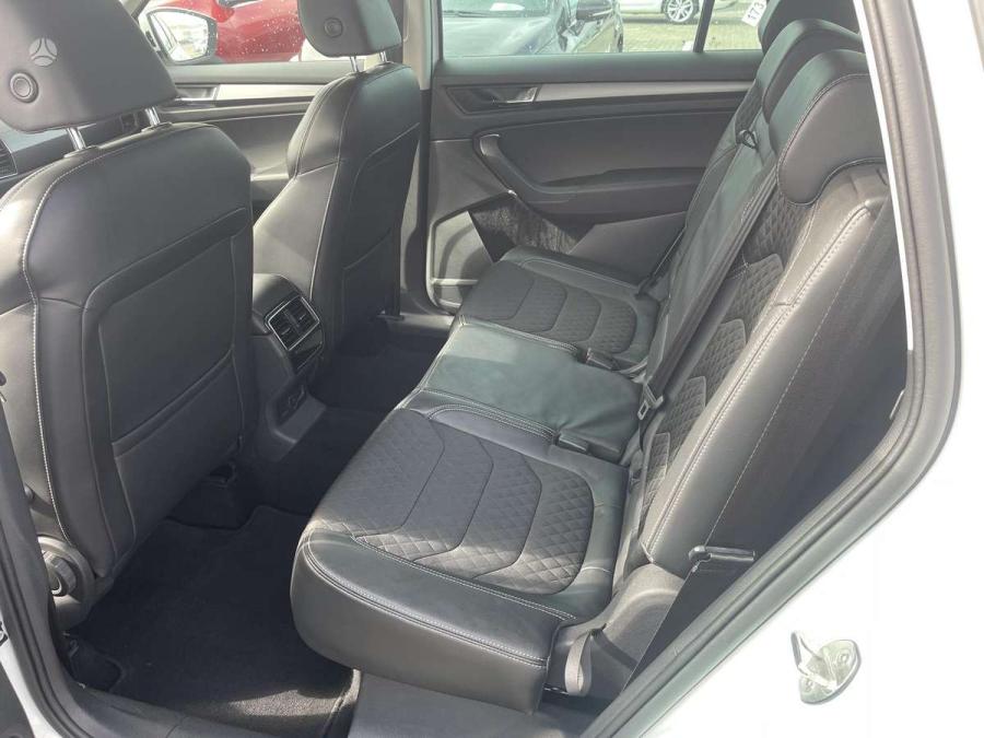 White Skoda Kodiaq 2020 in Taurage, with an engine capacity of 2.00 L and mileage of 245 thousand km for 14500 €, photo 16 on AUTOMOTO.COM.LV
