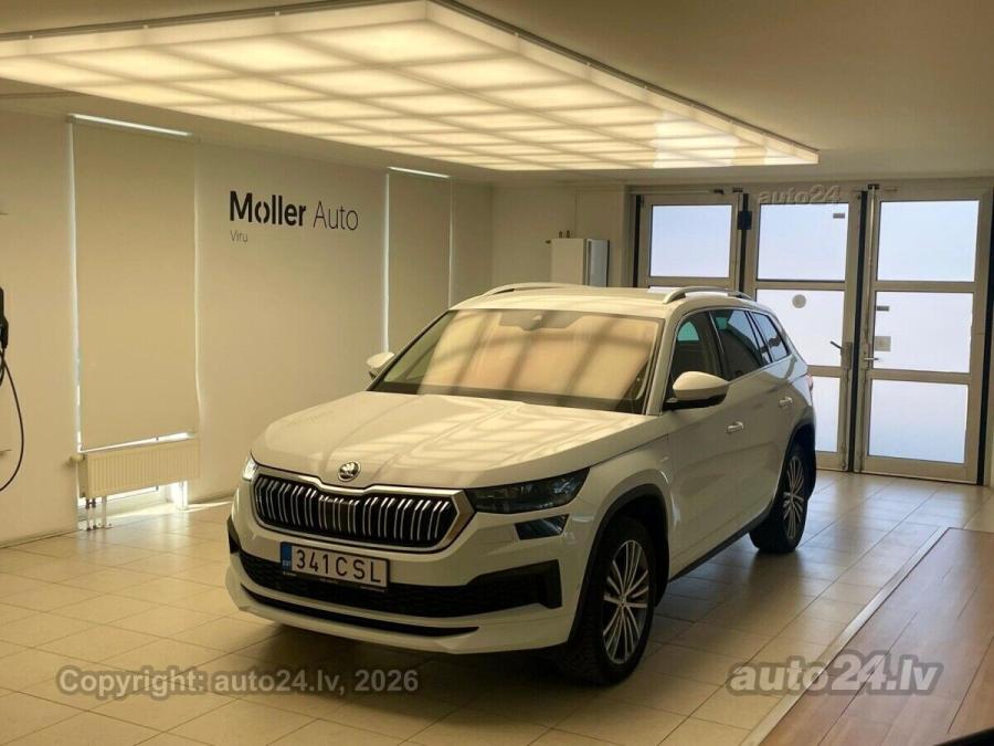 White Skoda Kodiaq 2023 in Johvi, with an engine capacity of 2.00 L and mileage of 50 thousand km for 34000 €, photo 3 on AUTOMOTO.COM.LV