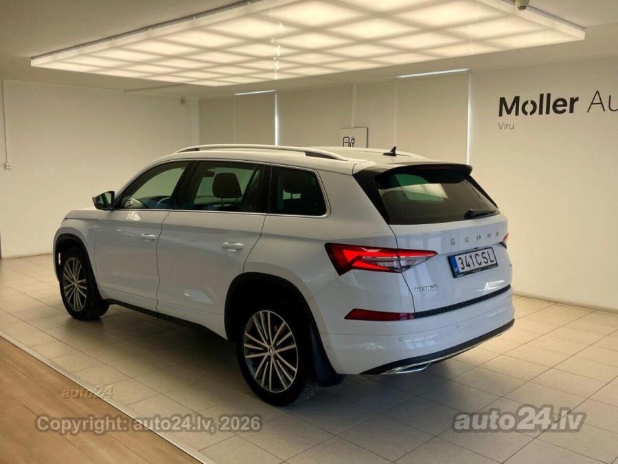 White Skoda Kodiaq 2023 in Johvi, with an engine capacity of 2.00 L and mileage of 50 thousand km for 34000 €, photo 5 on AUTOMOTO.COM.LV