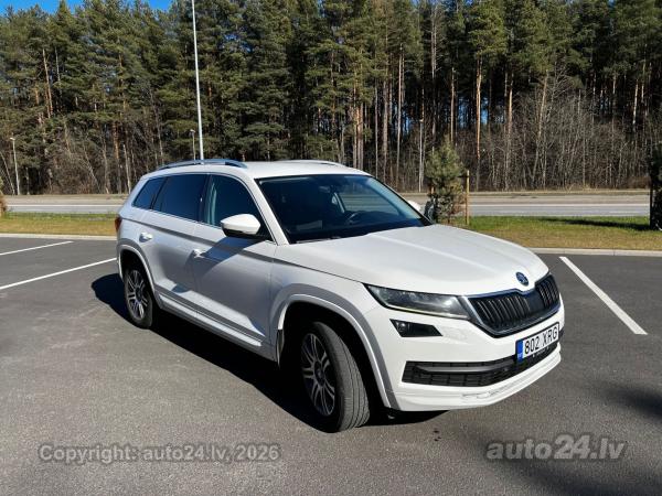 White Skoda Kodiaq 2017 in Tallinn, with an engine capacity of 2.00 L and mileage of 283 thousand km for 18900 €, photo 7 on AUTOMOTO.COM.LV