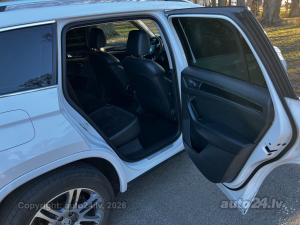 Balts Skoda Kodiaq 2017 Tallina, ar dzinēja tilpumu 2.00 L un nobraukumu 283 tūkst. km par 18900 €, foto 14 vietnē AUTOMOTO.COM.LV