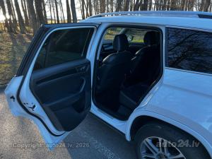 Balts Skoda Kodiaq 2017 Tallina, ar dzinēja tilpumu 2.00 L un nobraukumu 283 tūkst. km par 18900 €, foto 16 vietnē AUTOMOTO.COM.LV