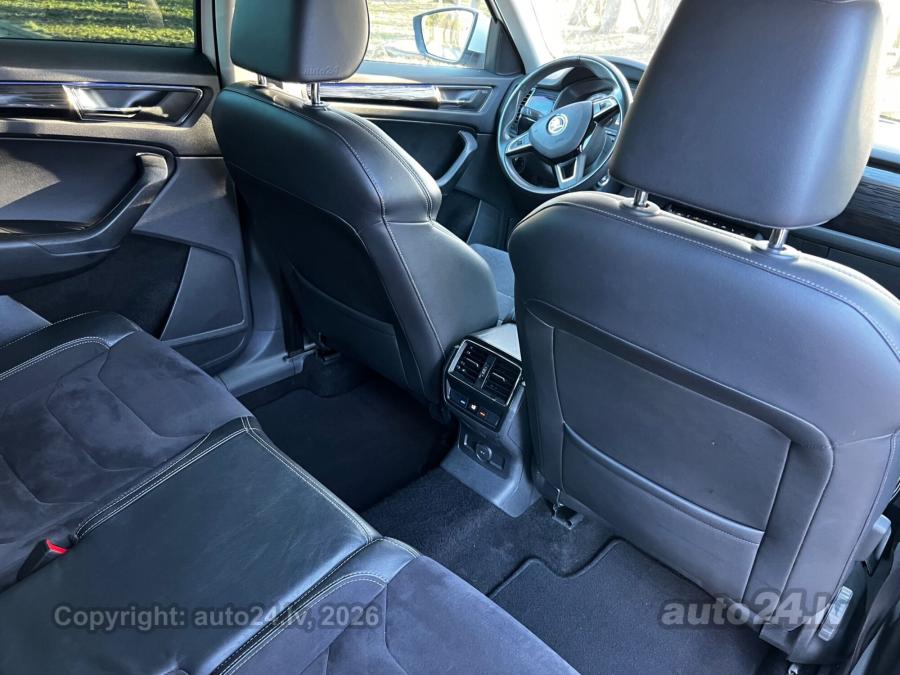 Balts Skoda Kodiaq 2017 Tallina, ar dzinēja tilpumu 2.00 L un nobraukumu 283 tūkst. km par 18900 €, foto 22 vietnē AUTOMOTO.COM.LV