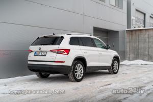 Белый Шкода Kodiaq 2018 в Тарту, объемом двигателя 2.00 л и пробегом 179 тыс. км за 23900 €, фото 2 на AUTOMOTO.COM.LV
