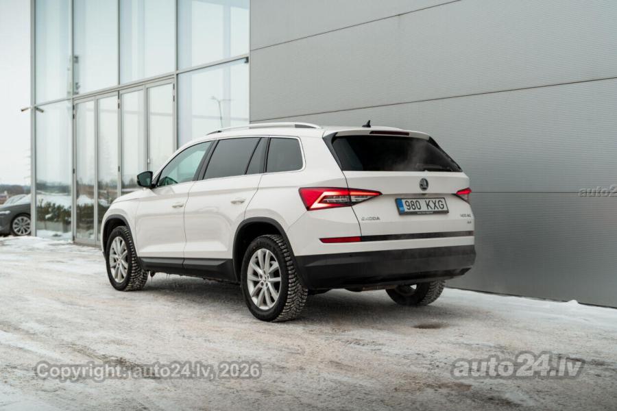 Белый Шкода Kodiaq 2018 в Тарту, объемом двигателя 2.00 л и пробегом 179 тыс. км за 23900 €, фото 16 на AUTOMOTO.COM.LV