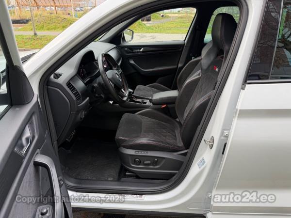 Белый Шкода Kodiaq 2019 в Таллин, объемом двигателя 2.00 л и пробегом 132 тыс. км за 29760 €, фото 11 на AUTOMOTO.COM.LV