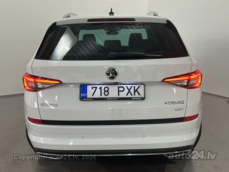 Белый Шкода Kodiaq 2019 в Таллин, объемом двигателя 2.00 л и пробегом 171 тыс. км за 22900 €, фото 5 на AUTOMOTO.COM.LV