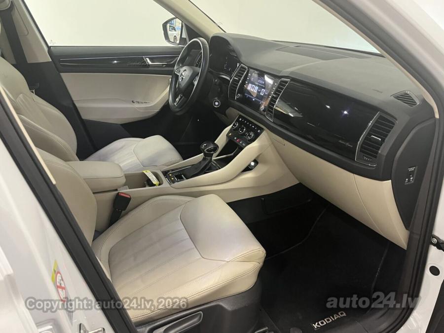 Белый Шкода Kodiaq 2019 в Таллин, объемом двигателя 2.00 л и пробегом 171 тыс. км за 22900 €, фото 18 на AUTOMOTO.COM.LV
