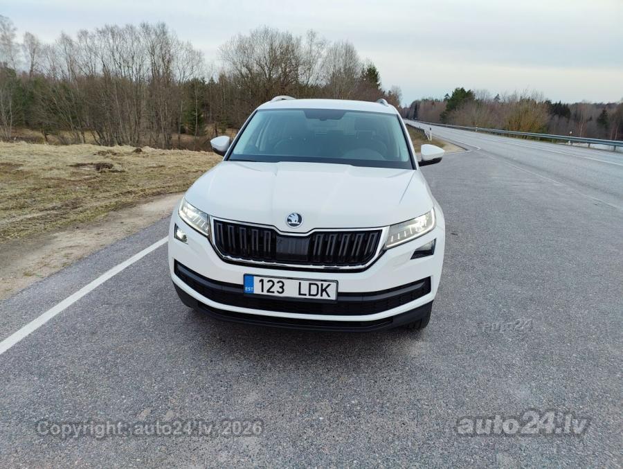 White Skoda Kodiaq 2019 in Voru, with an engine capacity of 2.00 L and mileage of 93 thousand km for 24500 €, photo 4 on AUTOMOTO.COM.LV