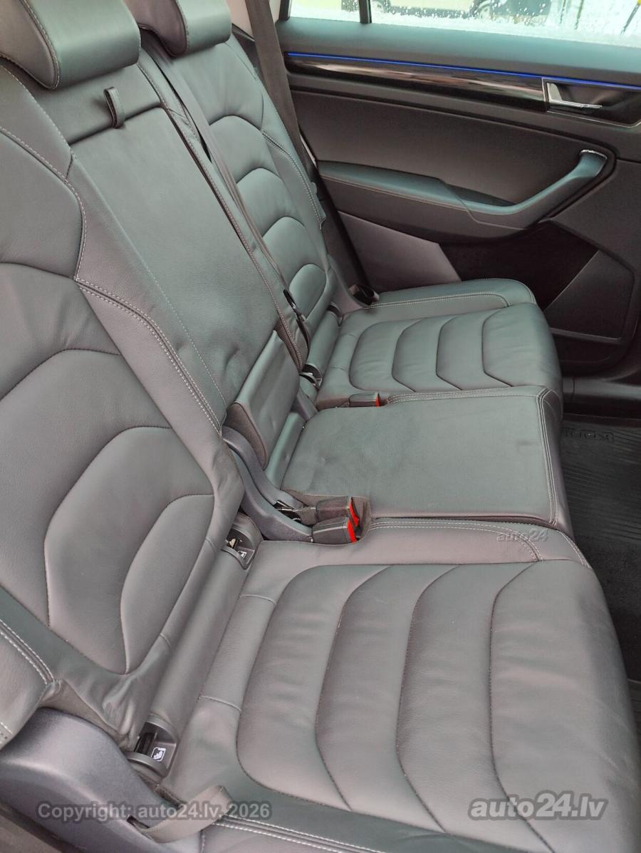White Skoda Kodiaq 2019 in Voru, with an engine capacity of 2.00 L and mileage of 93 thousand km for 24500 €, photo 8 on AUTOMOTO.COM.LV