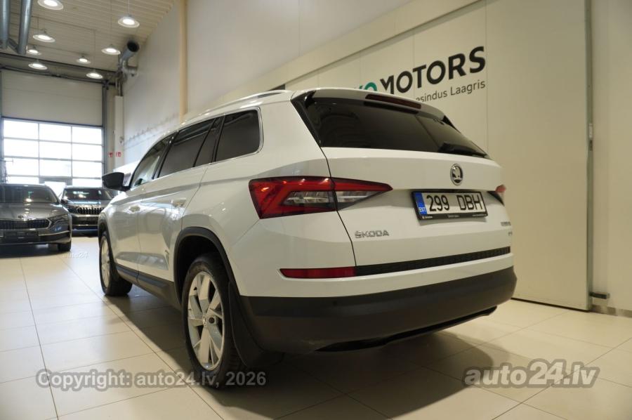 Белый Шкода Kodiaq 2019 в Таллин, объемом двигателя 2.00 л и пробегом 114 тыс. км за 23900 €, фото 3 на AUTOMOTO.COM.LV