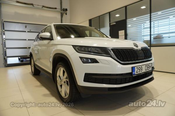 Белый Шкода Kodiaq 2019 в Таллин, объемом двигателя 2.00 л и пробегом 114 тыс. км за 23900 €, фото 4 на AUTOMOTO.COM.LV