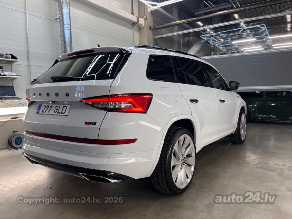 Белый Шкода Kodiaq 2019 в Таллин, объемом двигателя 2.00 л и пробегом 210 тыс. км за 27400 €, фото 5 на AUTOMOTO.COM.LV