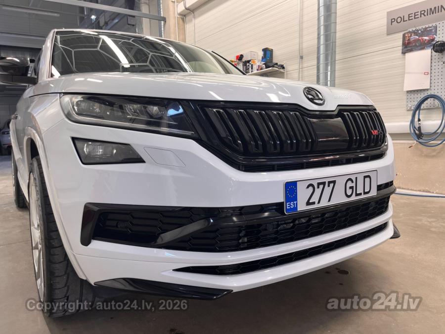 Белый Шкода Kodiaq 2019 в Таллин, объемом двигателя 2.00 л и пробегом 210 тыс. км за 27400 €, фото 9 на AUTOMOTO.COM.LV