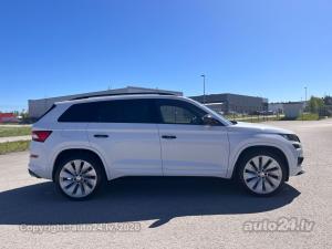 Белый Шкода Kodiaq 2019 в Таллин, объемом двигателя 2.00 л и пробегом 210 тыс. км за 27400 €, фото 25 на AUTOMOTO.COM.LV