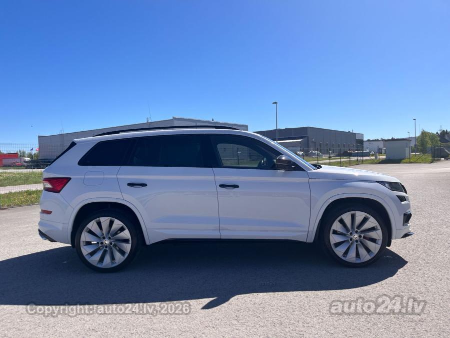 Белый Шкода Kodiaq 2019 в Таллин, объемом двигателя 2.00 л и пробегом 210 тыс. км за 27400 €, фото 25 на AUTOMOTO.COM.LV