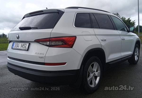 Белый Шкода Kodiaq 2019 в Таллин, объемом двигателя 1.50 л и пробегом 193 тыс. км за 21990 €, фото 2 на AUTOMOTO.COM.LV