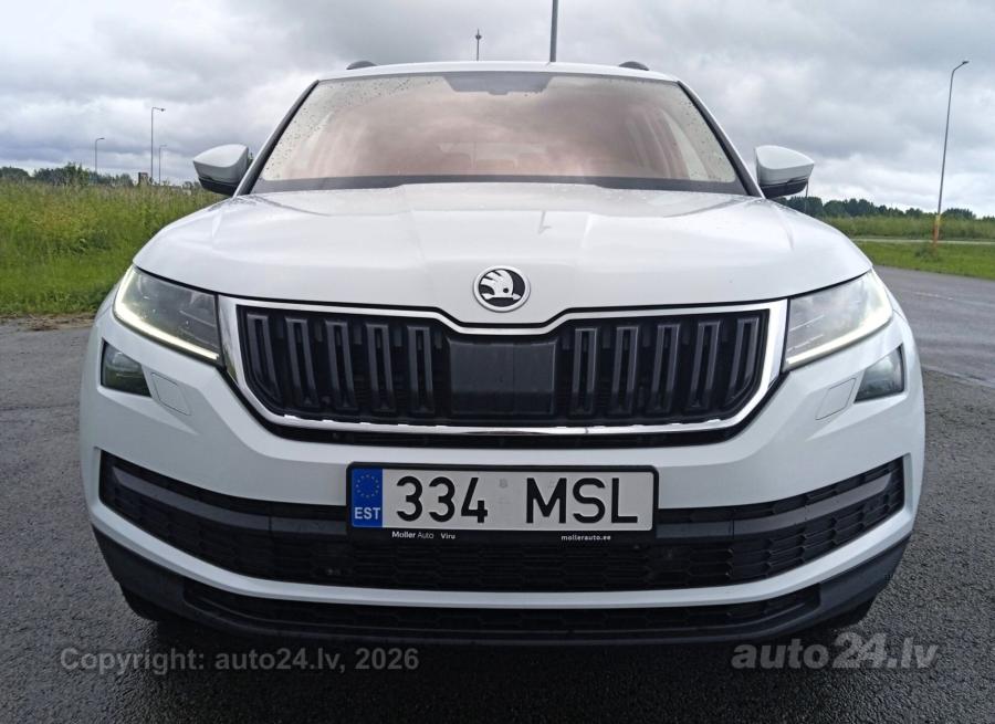 Белый Шкода Kodiaq 2019 в Таллин, объемом двигателя 1.50 л и пробегом 193 тыс. км за 21990 €, фото 4 на AUTOMOTO.COM.LV