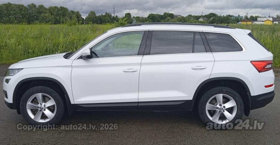 Белый Шкода Kodiaq 2019 в Таллин, объемом двигателя 1.50 л и пробегом 193 тыс. км за 21990 €, фото 6 на AUTOMOTO.COM.LV
