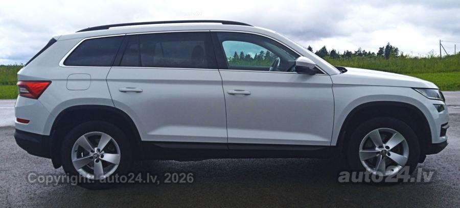 Белый Шкода Kodiaq 2019 в Таллин, объемом двигателя 1.50 л и пробегом 193 тыс. км за 21990 €, фото 7 на AUTOMOTO.COM.LV
