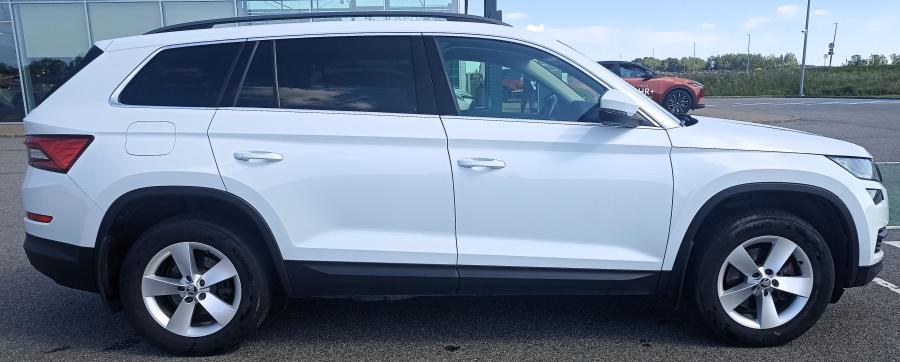 Balts Skoda Kodiaq 2019 Jehvi, ar dzinēja tilpumu 1.50 L un nobraukumu 196 tūkst. km par 18500 €, foto 5 vietnē AUTOMOTO.COM.LV