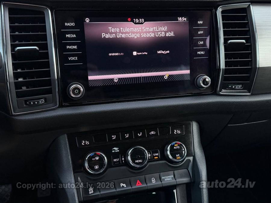 Balts Skoda Kodiaq 2019 Pērnava, ar dzinēja tilpumu 1.50 L un nobraukumu 123 tūkst. km par 22900 €, foto 10 vietnē AUTOMOTO.COM.LV