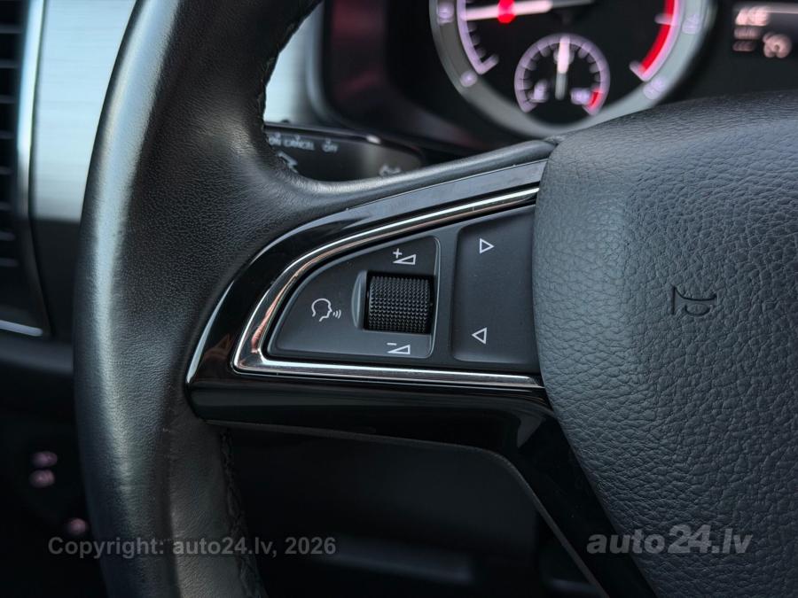 Balts Skoda Kodiaq 2019 Pērnava, ar dzinēja tilpumu 1.50 L un nobraukumu 123 tūkst. km par 22900 €, foto 19 vietnē AUTOMOTO.COM.LV
