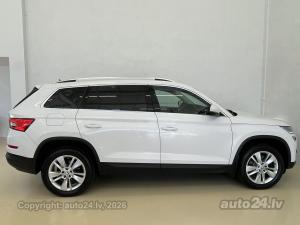 Белый Шкода Kodiaq 2019 в Раквере, объемом двигателя 1.97 л и пробегом 106 тыс. км за 20990 €, фото 16 на AUTOMOTO.COM.LV