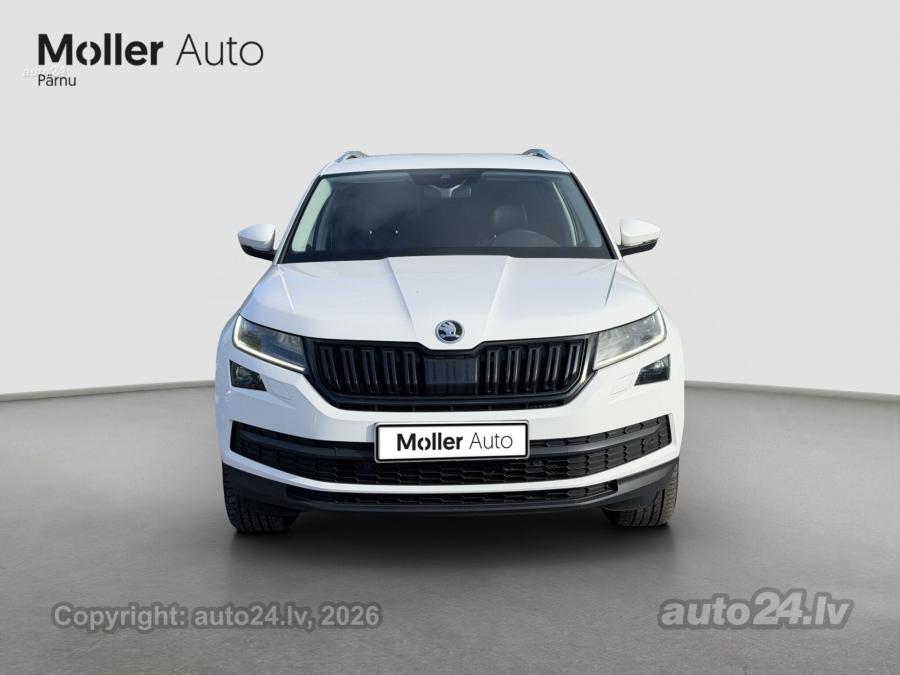 Белый Шкода Kodiaq 2019 в Пярну, объемом двигателя 2.00 л и пробегом 106 тыс. км за 26900 €, фото 4 на AUTOMOTO.COM.LV