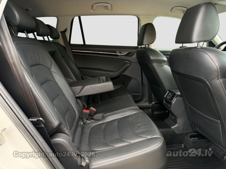 Белый Шкода Kodiaq 2019 в Пярну, объемом двигателя 2.00 л и пробегом 106 тыс. км за 26900 €, фото 8 на AUTOMOTO.COM.LV