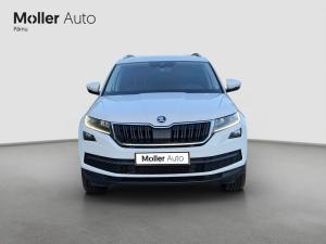 Белый Шкода Kodiaq 2019 в Пярну, объемом двигателя 2.00 л и пробегом 186 тыс. км за 25900 €, фото 4 на AUTOMOTO.COM.LV