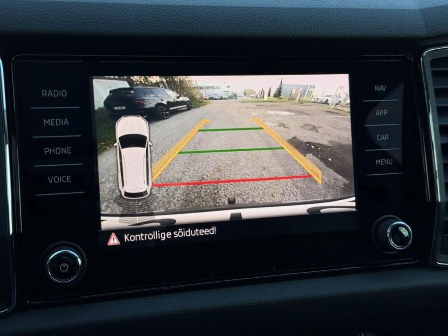 Белый Шкода Kodiaq 2019 в Пярну, объемом двигателя 2.00 л и пробегом 186 тыс. км за 25900 €, фото 12 на AUTOMOTO.COM.LV