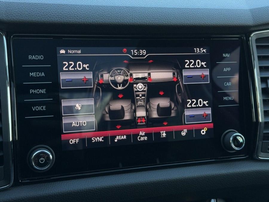 Белый Шкода Kodiaq 2019 в Пярну, объемом двигателя 2.00 л и пробегом 186 тыс. км за 25900 €, фото 17 на AUTOMOTO.COM.LV